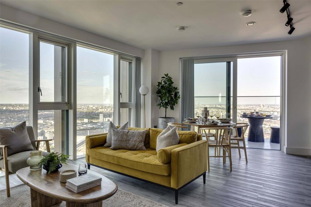 2 bedroom flat for sale in Icon Tower - One West Point, Acton, W3