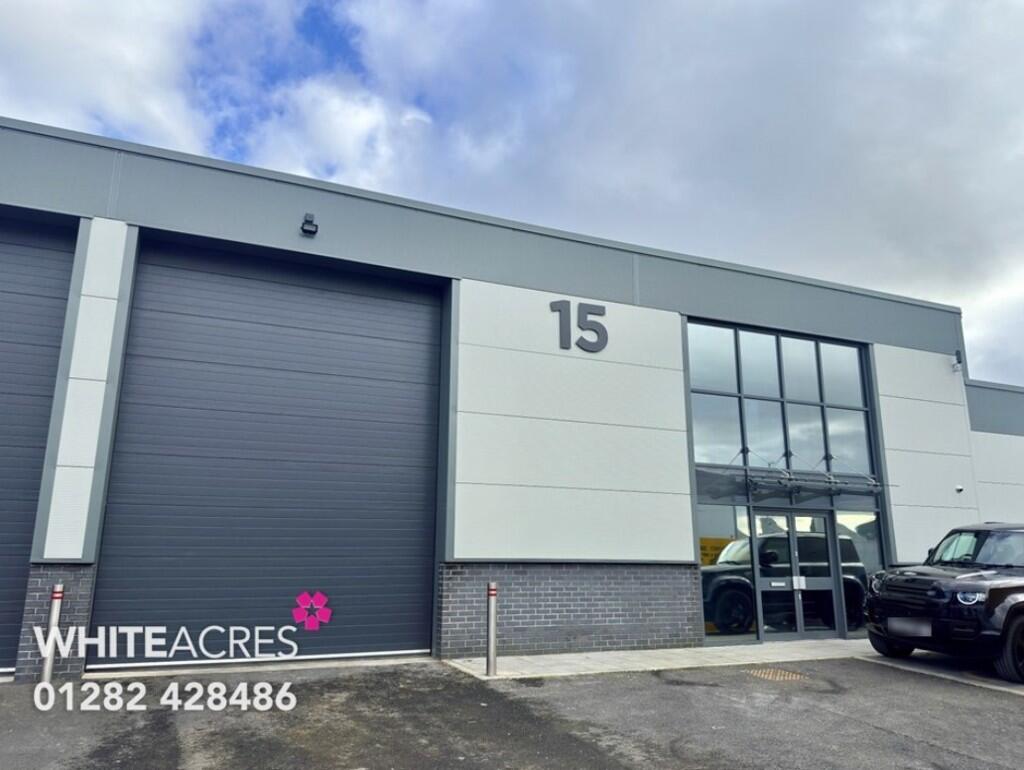 Light industrial facility to lease in Unit 15 , Baublock, Blackburn ...