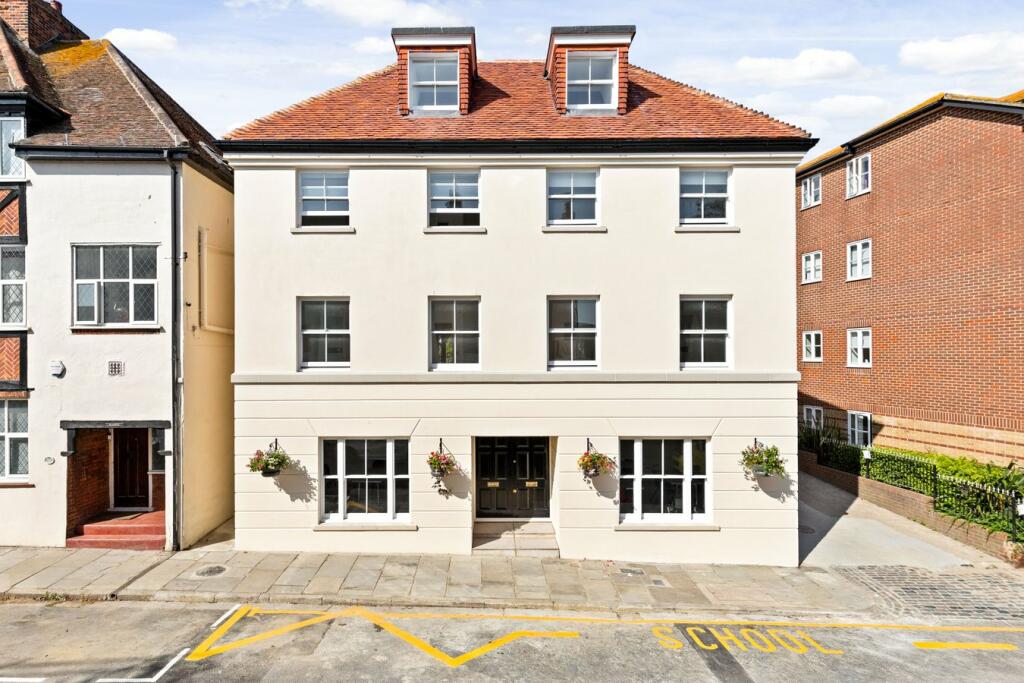 10 bedroom block of apartments for sale in The Bayle, Folkestone, CT20