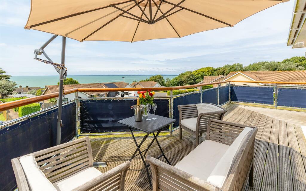 5 bedroom detached house for sale in OUTSTANDING SEA VIEWS - Gurnard ...