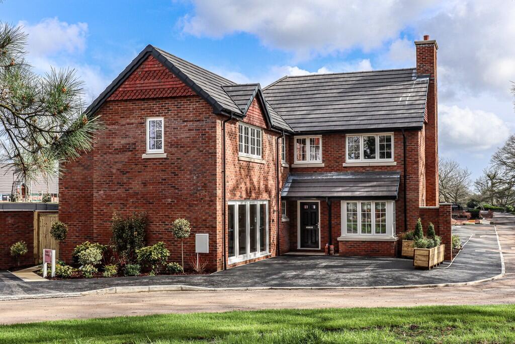 4 bedroom detached house for sale in Bentinck Close, Bovey Tracey, TQ13