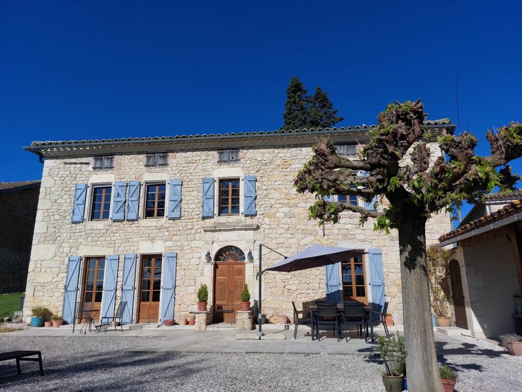 5 bedroom stone house for sale in Cahuzac-Sur-Vere, Midi-Pyrenees ...