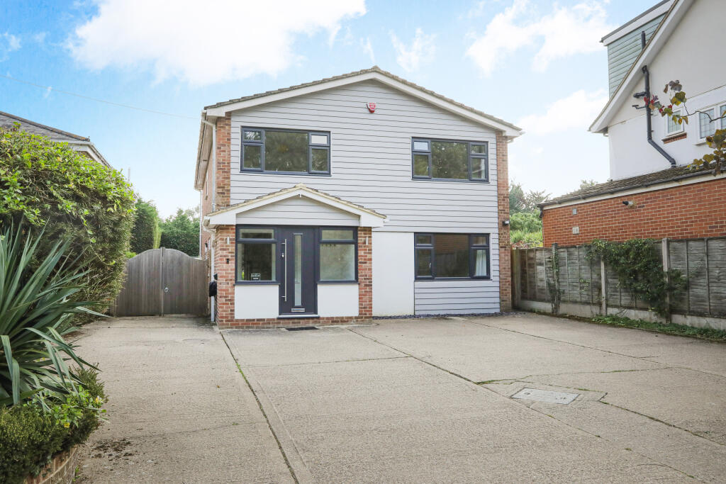 4 bedroom detached house for sale in Stodmarsh Road, Canterbury, Kent, CT3