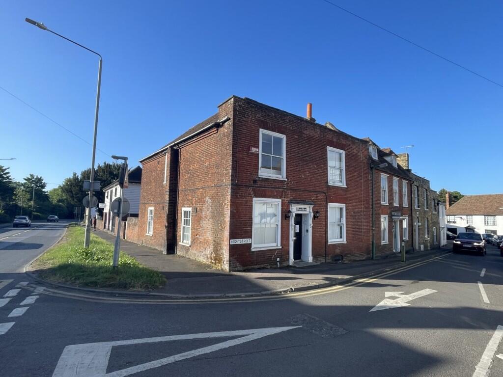 Healthcare facility to lease in 43 High Street, Sturry, Kent, CT2 0BD, CT2