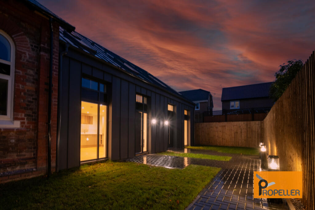 1 bedroom mews property for sale in Chapel Mews, 165 Marple Road ...