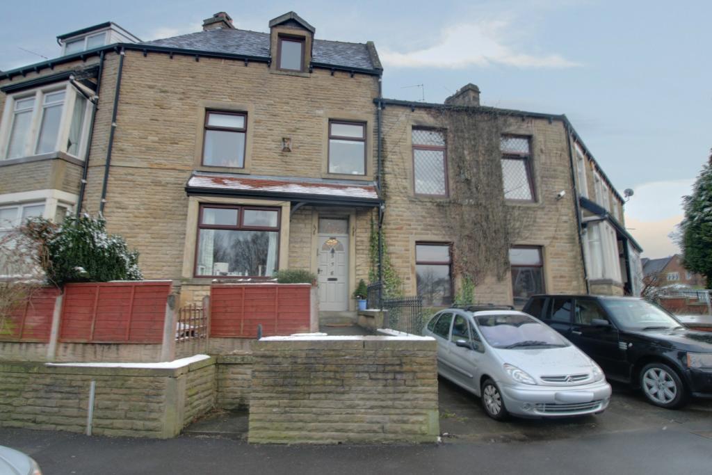 4 bedroom terraced house for sale in Accrington Road, Burnley, BB11