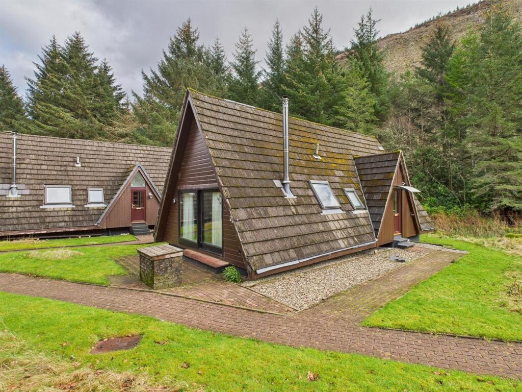 2 bedroom house for sale in Invergarry Lodges, South Laggan, PH34