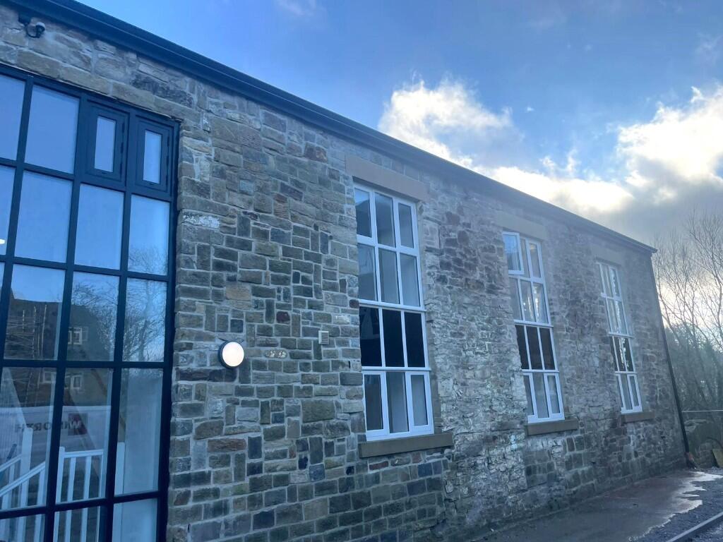 1 bedroom apartment for sale in Weavers Close, Compstall, Stockport SK6