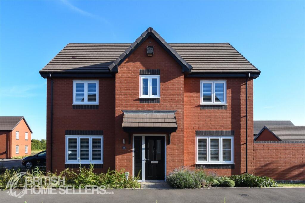 4 bedroom detached house for sale in Meadow Way, Harvington, Evesham ...