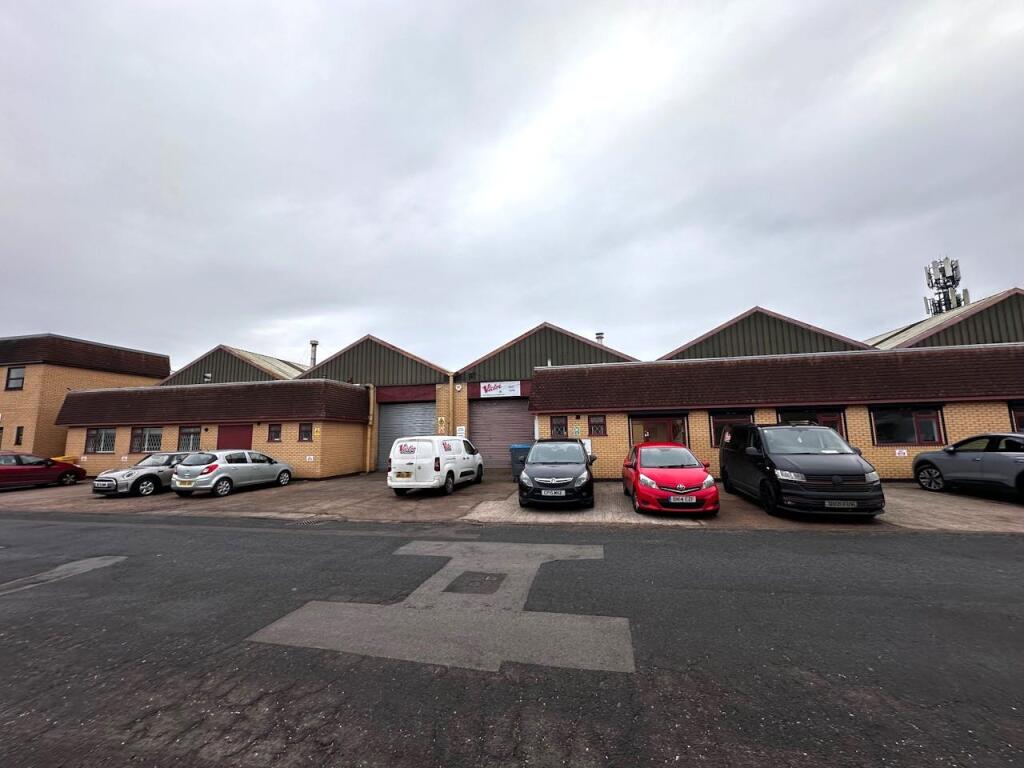 Light industrial facility to lease in Units 15 & 16, ACE Business Park ...