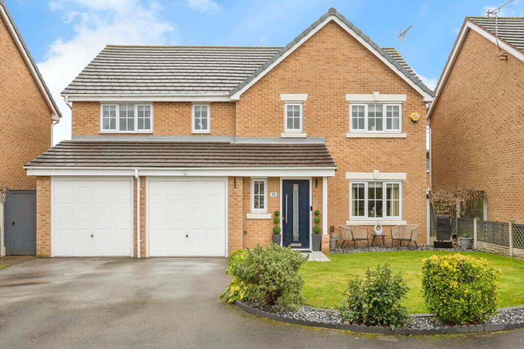 5 bedroom detached house for sale in Jenkinson Grove, Armthorpe ...