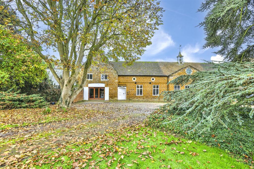 4 bedroom semi-detached house for sale in Coach House Stables, Glendon ...