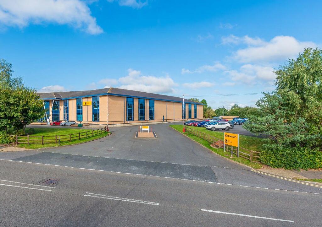 Light industrial facility to lease in Continental, Lancaster Road ...