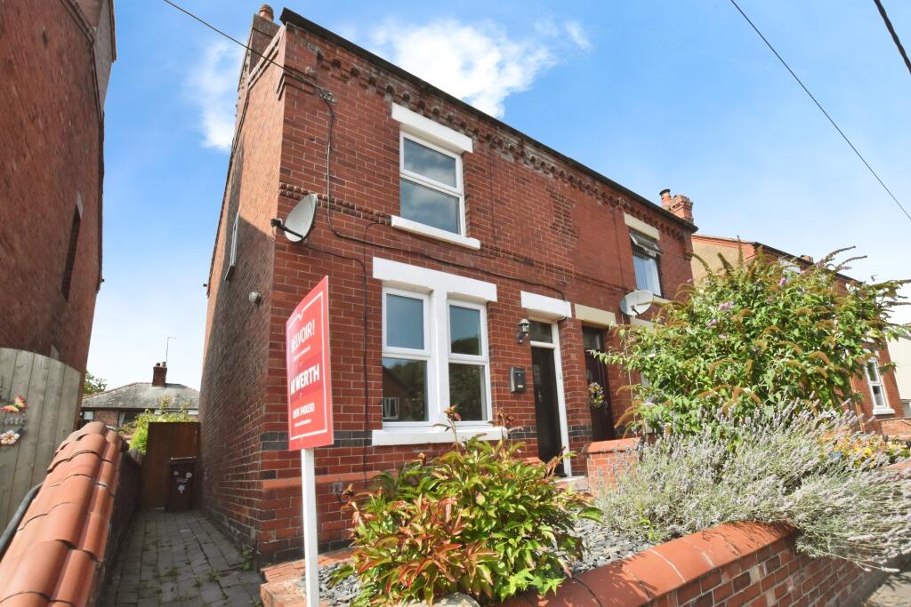 2 bedroom semi-detached house for sale in High Street, Ffrith, Wrexham ...
