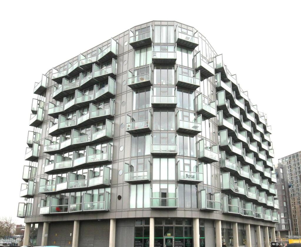 Studio flat for sale in Abito, Greengate, Salford, M3