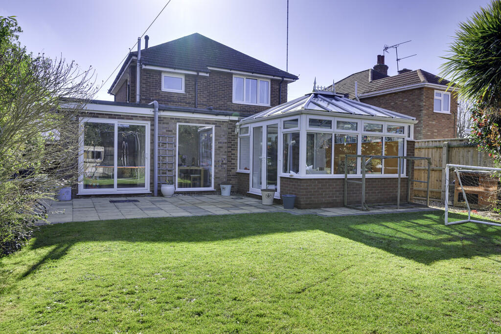 3 bedroom detached house for sale in Garrison Lane, Felixstowe, Suffolk ...