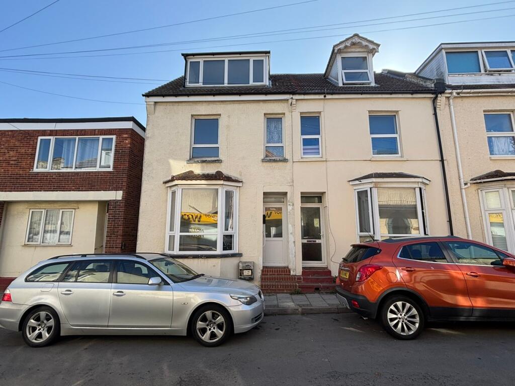 3 bedroom end of terrace house for sale in Newgate Street, WALTON ON ...
