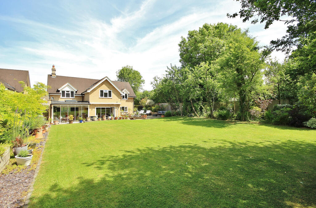 5 bedroom detached house for sale in New Yatt Lane, New Yatt, OX29