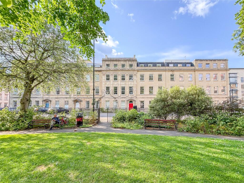 3 bedroom apartment for sale in Portland Square, Bristol, BS2