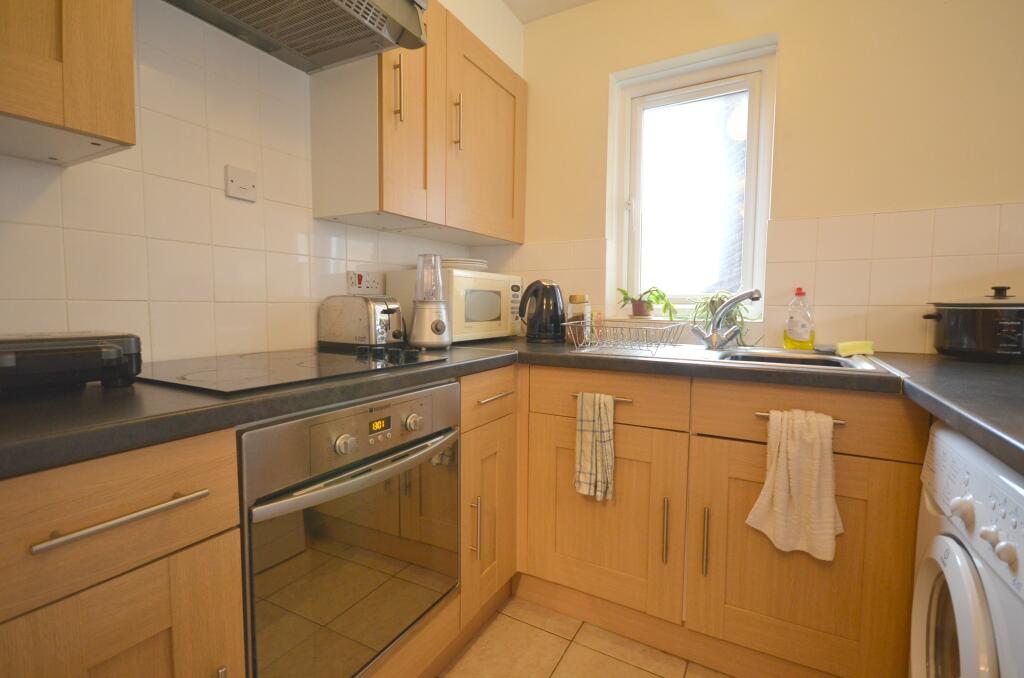 1 bedroom apartment for rent in Littlebrook Avenue, Burnham, SL2