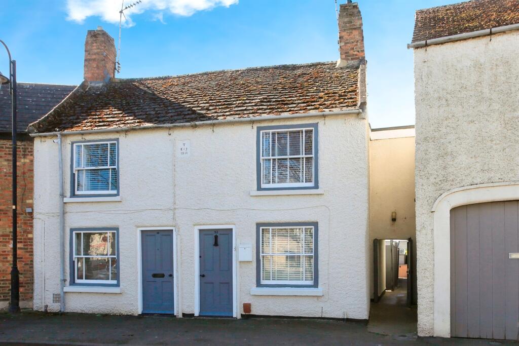 2 bedroom semi-detached house for sale in West Street, Crowland ...