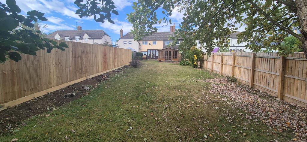 3 bedroom terraced house for sale in Benefield Road, Oundle ...