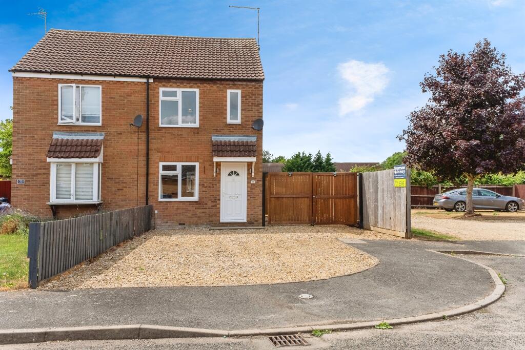 2 bedroom semi-detached house for sale in Red Barn, Turves ...