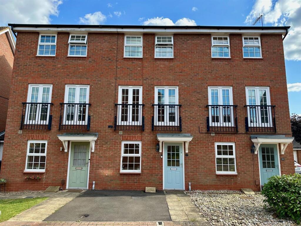 3 bedroom town house for sale in Rothbart Way, Hampton Hargate ...