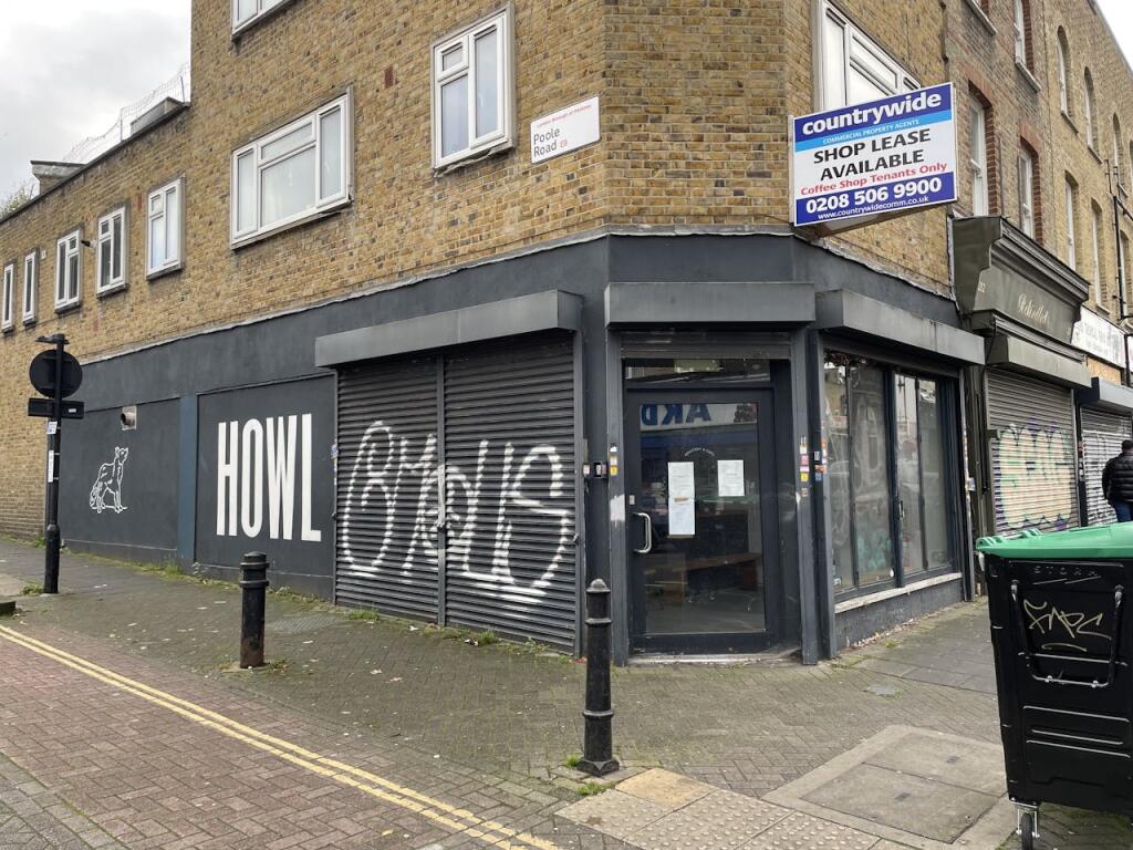 High street retail property to lease in 214 Well Street, Hackney ...