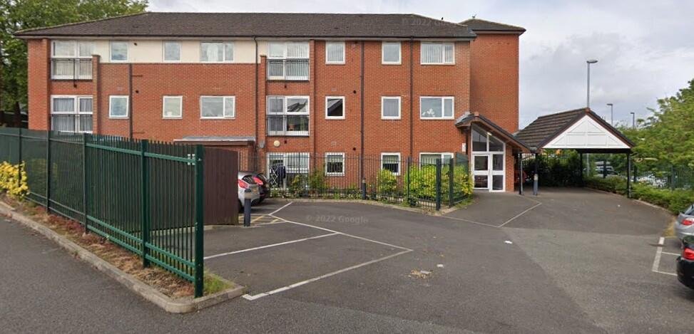 2 bedroom flat for rent in Richard Close, Runcorn, Cheshire, WA7