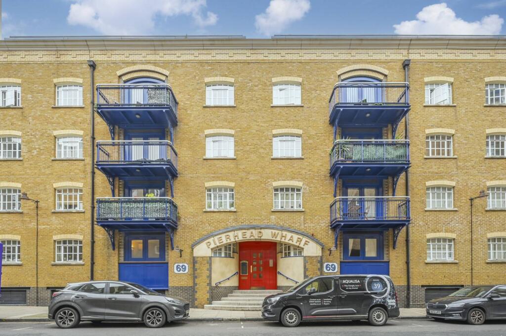 1 bedroom flat for rent in Wapping High Street, Wapping, London, E1W