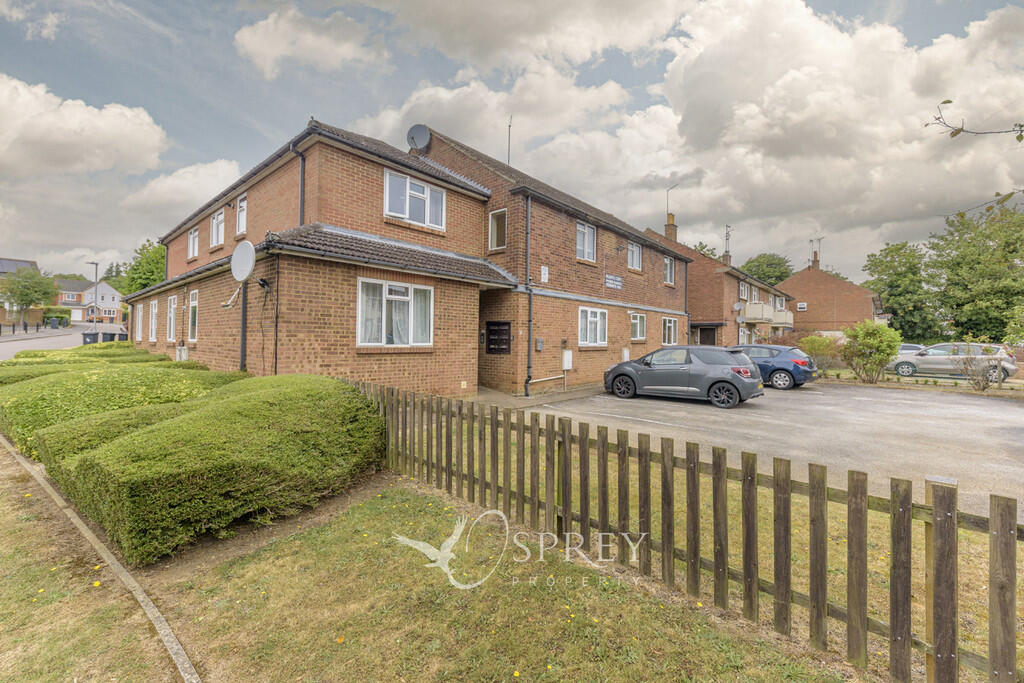 1 bedroom ground floor flat for rent in Linden Avenue, Kettering , NN15