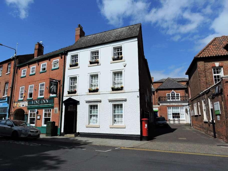 Office for rent in 15 Churchgate, Retford, DN22