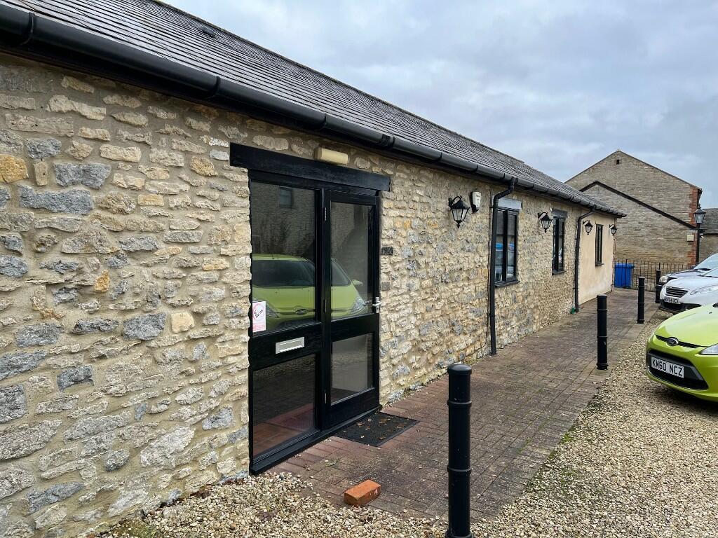 Business park to lease in 6 Grange Mews Station Road Launton, OX26