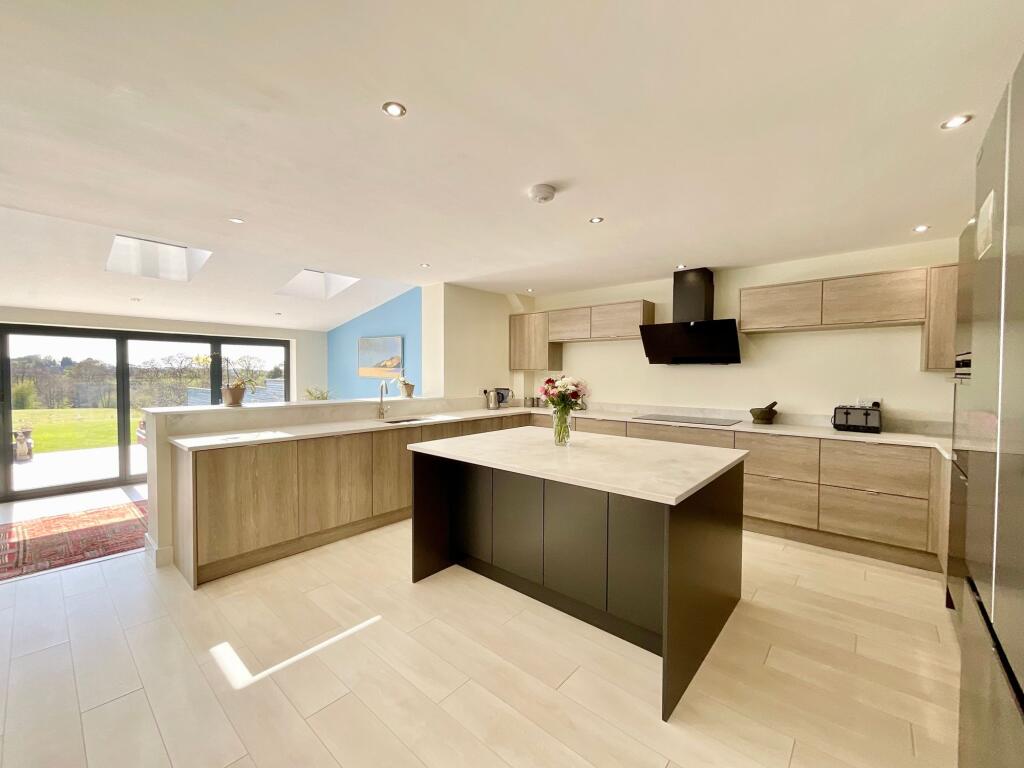 5 bedroom detached house for sale in Rye Hills, Bignall End, ST7