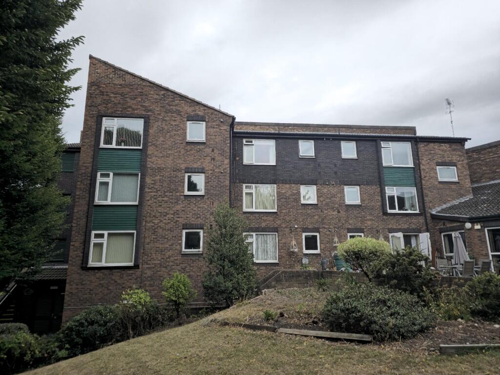 1 bedroom ground floor flat for rent in Doncaster Road, Rotherham ...