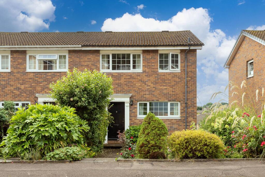 4 bedroom semi-detached house for sale in 9 Orrock Drive, Burntisland ...