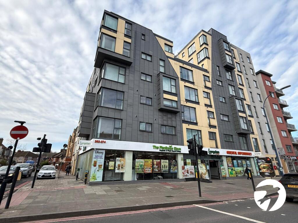 1 bedroom flat for sale in Lewisham High Street, London, SE13