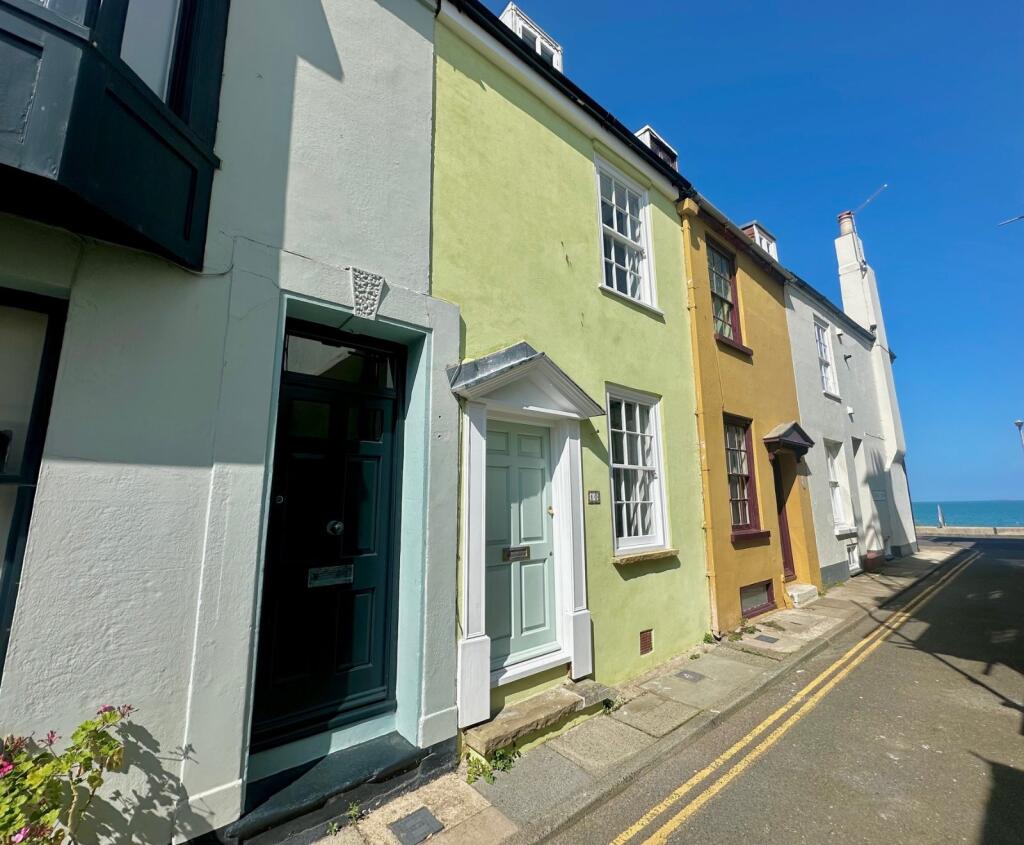 2 bedroom house for sale in Dolphin Street, Deal, Kent, CT14