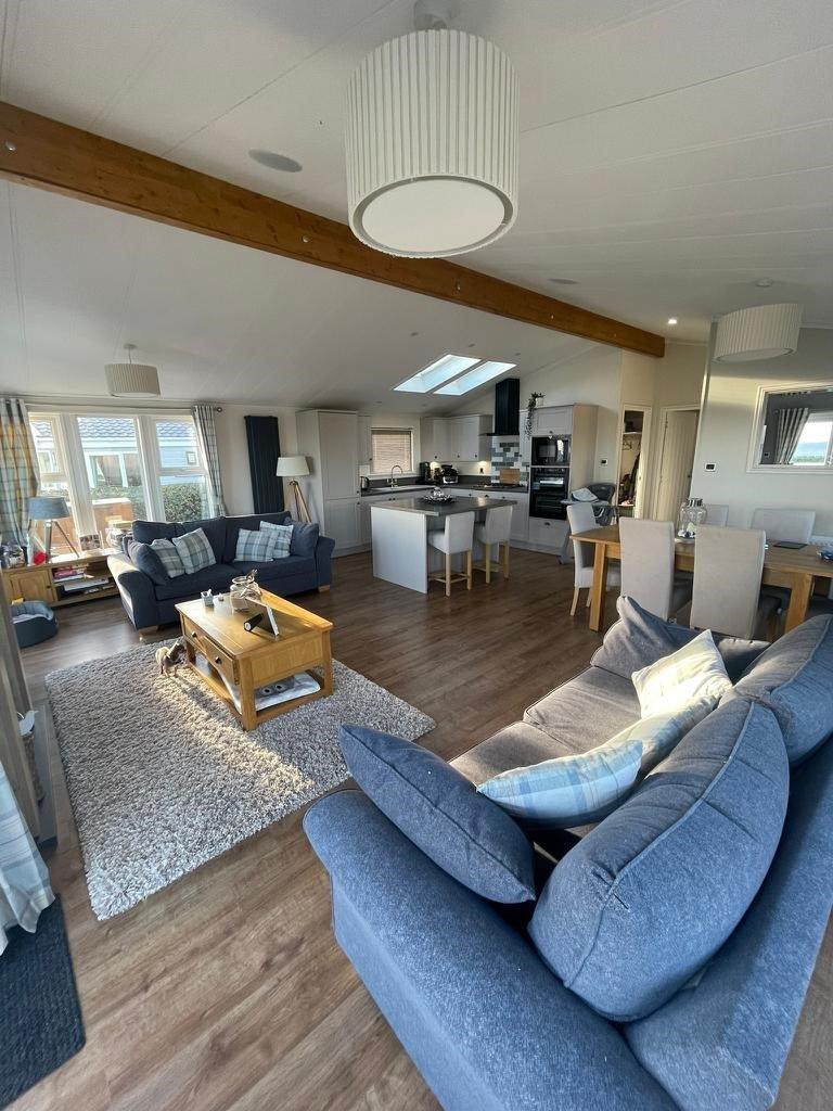 2 bedroom property for sale in Hornsea Road, Skipsea, Driffield, East ...