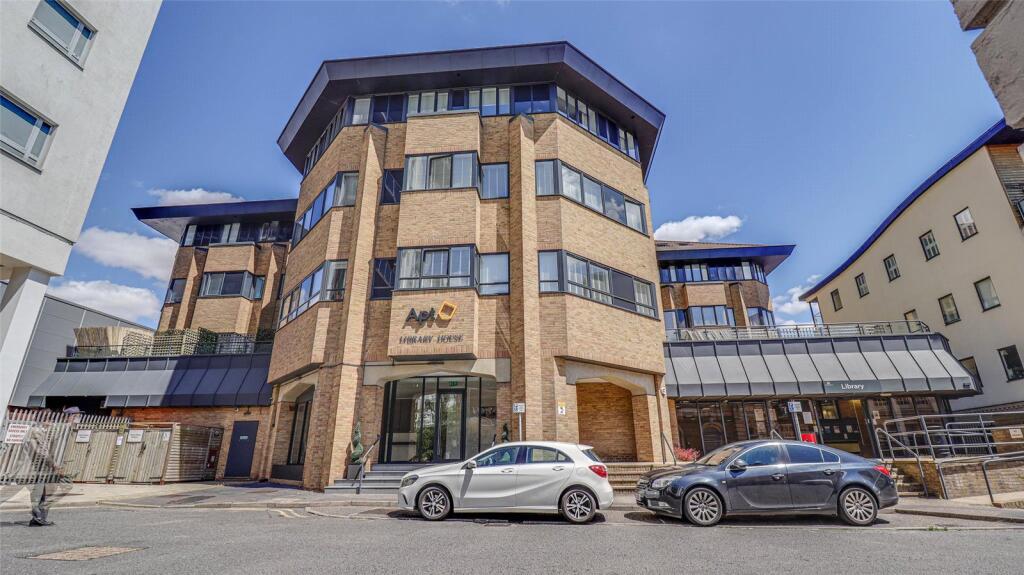 1 bedroom apartment for sale in Library House, New Road, CM14