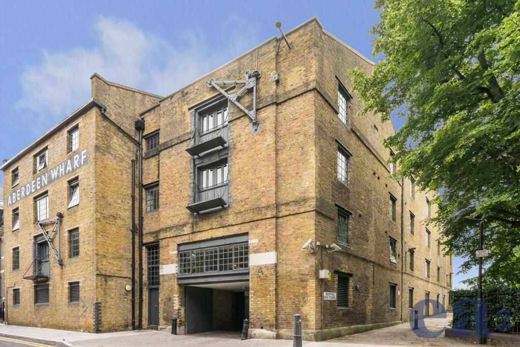 1 bedroom flat for rent in Wapping High Street, Wapping, E1W