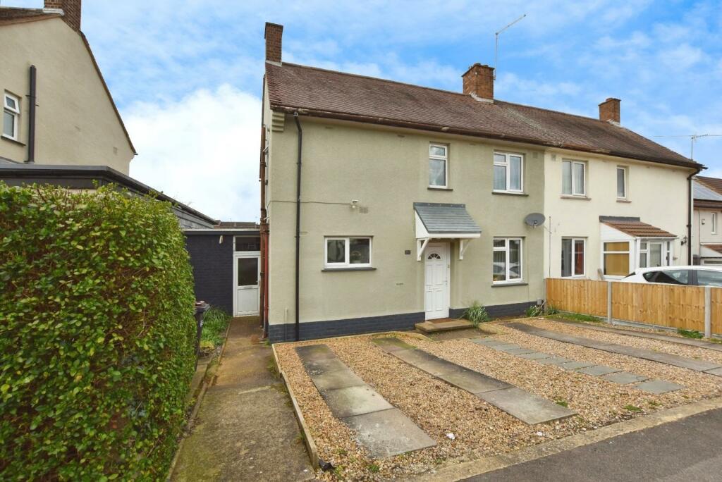 3 Bedroom Semi Detached House For Sale In Friars Avenue Delapre