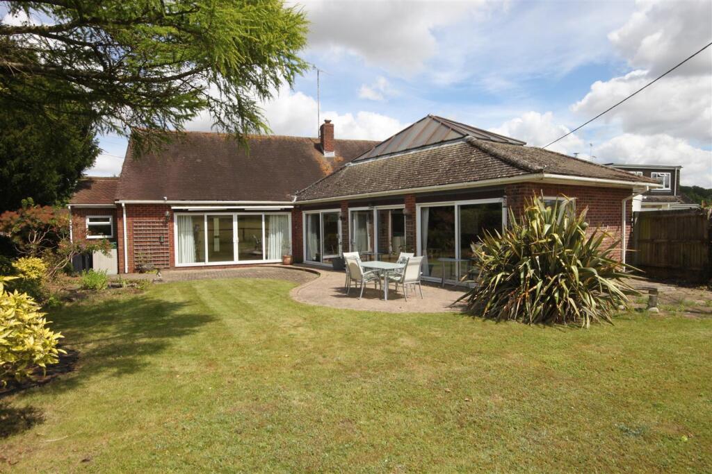 4 bedroom detached bungalow for sale in The Cross, Bishopstone, SP5