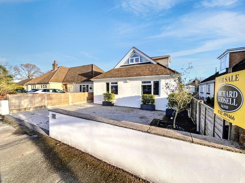 4 bedroom detached house for sale in Christchurch , BH23