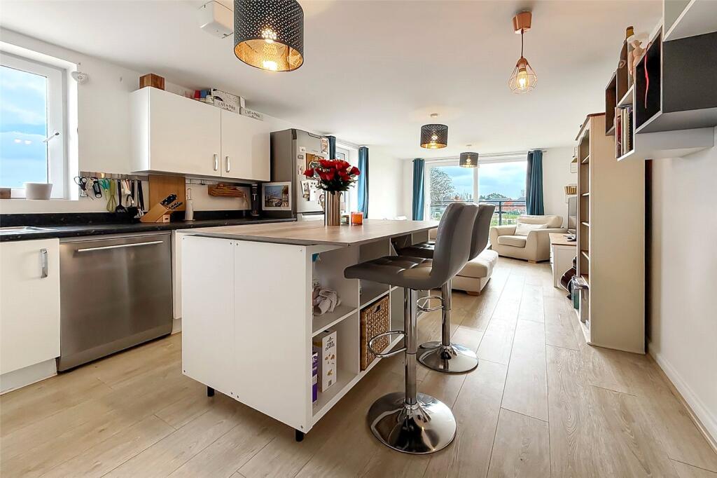 2 bedroom apartment for sale in Benjamin Gray Drive, Littlehampton ...