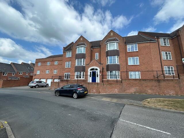 2 bedroom apartment for sale in Farnborough Drive Middlemore Daventry, NN11