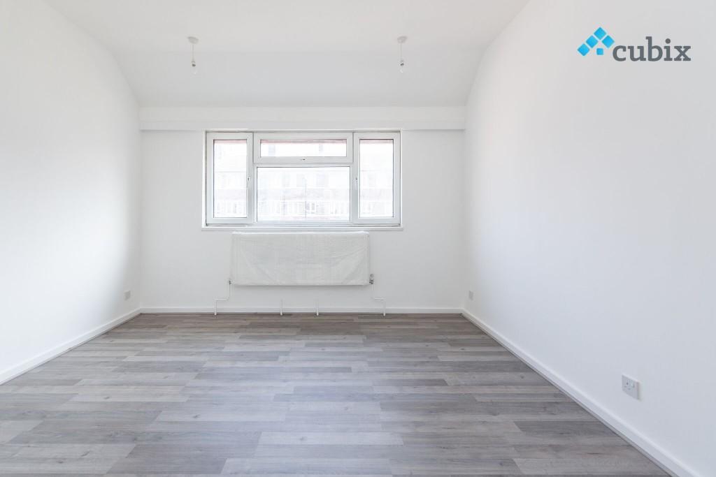 3 bedroom terraced house for rent in Dunton Road, London, SE1