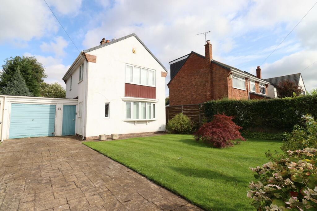 3 bedroom detached house for sale in Cunningham Drive, Bromborough, CH63