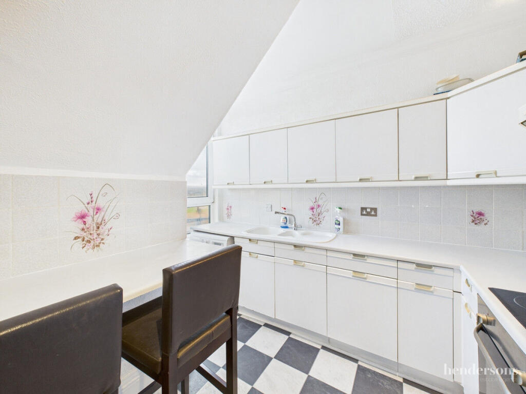 2 bedroom apartment for sale in Argyle Road, Whitby, YO21